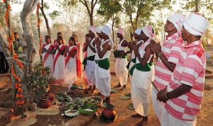Sarna Religion of the Tribals - Civilsdaily